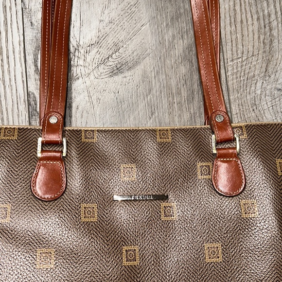 Texier | Bags | Vintage Texier French Leather Shoulder Bag Accordion ...